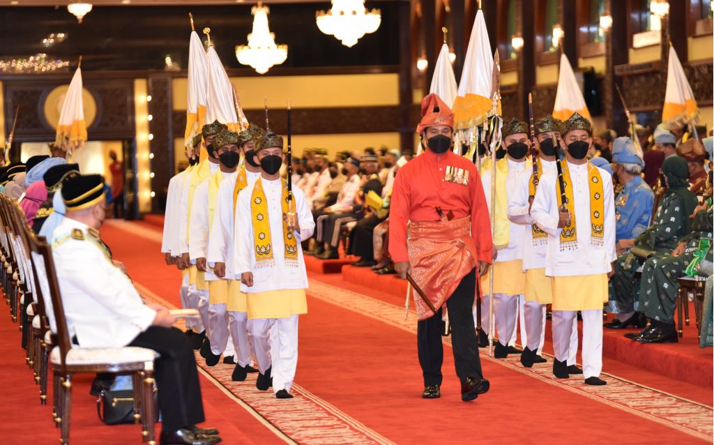 Laman Web Pingat Negeri Perak - Sejarah